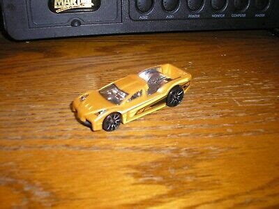 RARE Lot Of 3 2 Different Hot Wheels Hypertruck Modified Race Truck