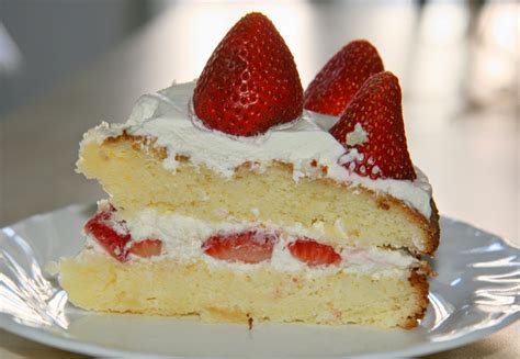 A la Sauce Franco Québécoise Le meilleur shortcake aux fraises de Ricardo