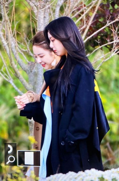 Pin De Dudu Em Itzy Em Desenhos De Estrelas