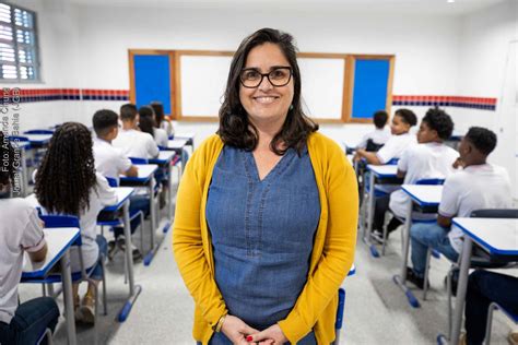 Governo Jerônimo Rodrigues convoca mais 165 professores para a Educação