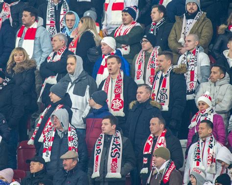 Kibice na derbach Łodzi Ogladałeś mecz ŁKS z Widzewem Znajdź sie na