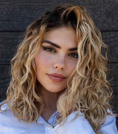 23 Blonde Hair With Dark Roots Ideas To Copy Right Now In 2022