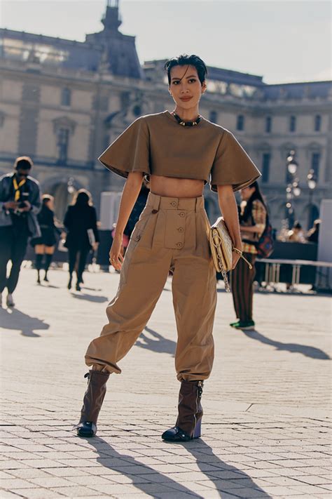 The Best Street Style From Paris Fashion Week S Spring 2023 Shows Artofit