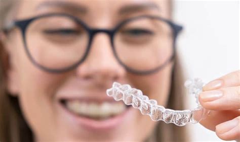 A Guide To Brushing Your Teeth With Invisalign Aligners