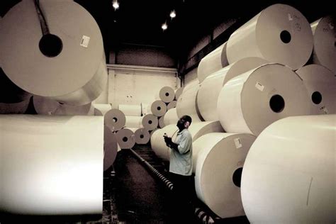 Suzano anuncia investimento de R 1 17 bilhão em nova fábrica no