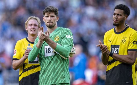 Borussia Dortmund Torhüter Gregor Kobel verlängert langfristig