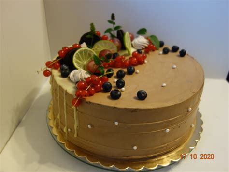 Tort Urodzinowy Lidia Piecze