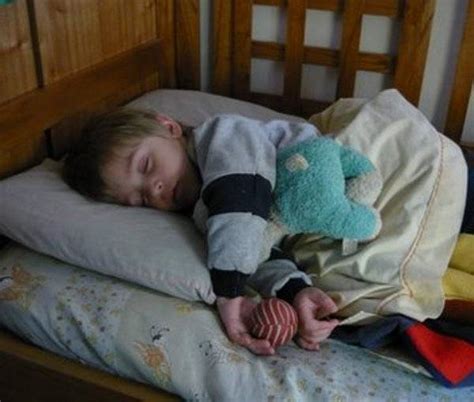 Acostar tarde a los niños daña su poder cerebral