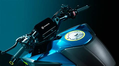 La próxima generación de naked 125 de CFMOTO promete auténticas