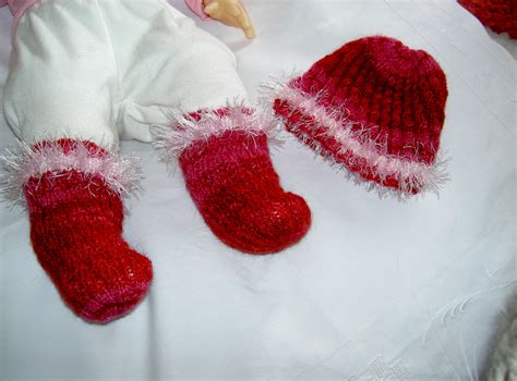 Strickanleitung Spiralm Tze Und Spiralsocken F R Babys Gr