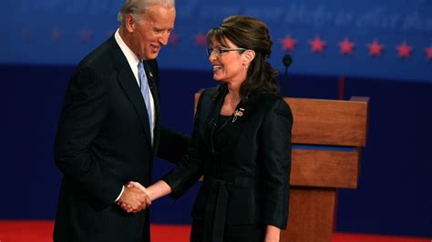 Joe Bidens Time In Sarah Palins Shadow The New York Times
