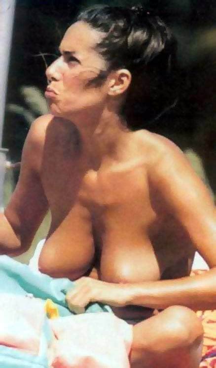 Italy Naked On Tv