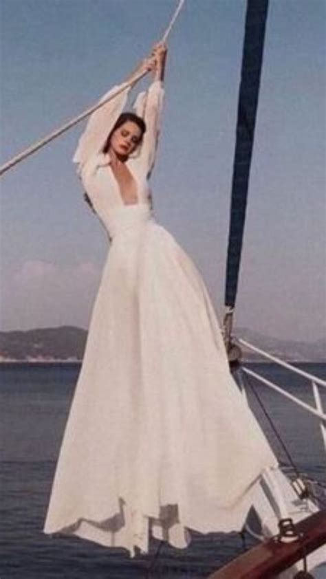 Lana Del Rey Wedding Dress Outfit At Attonoff S Wedding 204 In 2023