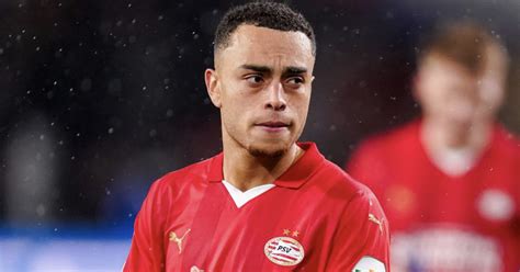 Sergino Dest gravement blessé au PSV et pourrait être absent jusqu en