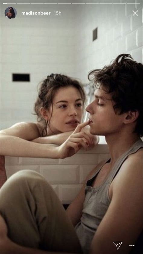 Pin By Tplinhdknh On A Cute Couple Images Cute Couple Pictures Misery Loves Company