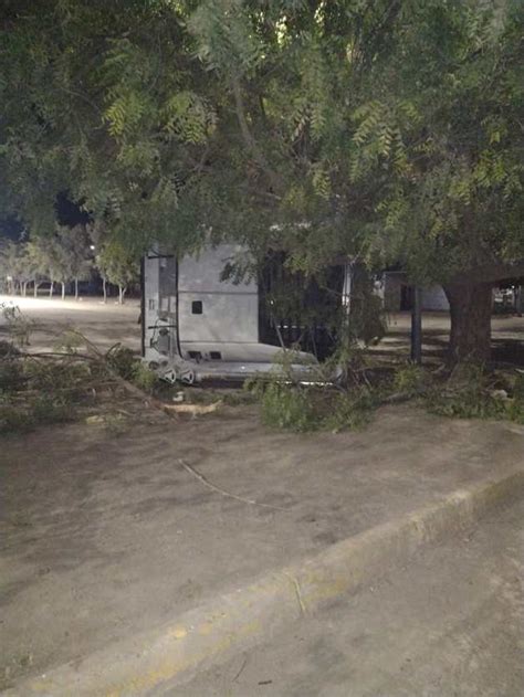 Caja de tráiler se desprende en Ruiz Cortines Luz Noticias