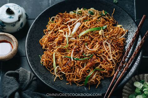 Soy Sauce Pan Fried Noodles 广式豉油皇炒面 Omnivore s Cookbook