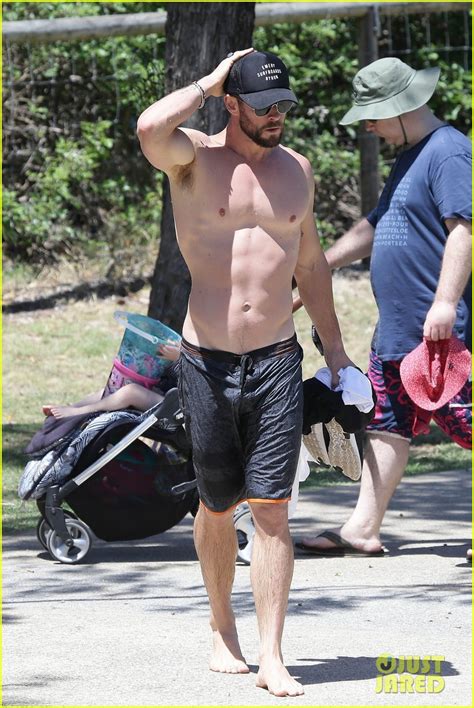 Chris Hemsworth Goes Shirtless Bares Ripped Body In Australia Photo