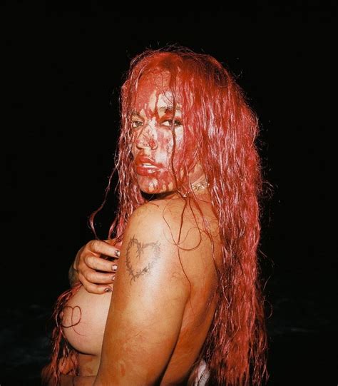 Las Fotos De Karol G Que Desaf An Las Restricciones De Instagram Infobae