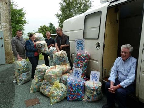 805 Kilos De Bouchons