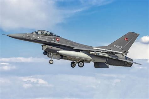 Ejército del Aire F 35 F 15 Eurofighter batalla de cazas de