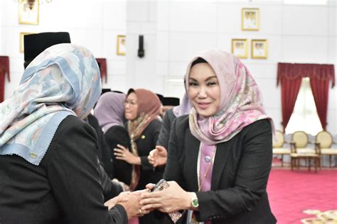 Sekretaris DPRD Provinsi Kalimantan Timur Norhayati US Menghadiri
