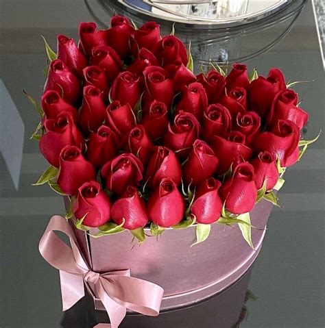 Pin by Marito Hernández Farfán on Rosas Arreglos de Rosas Tulipanes