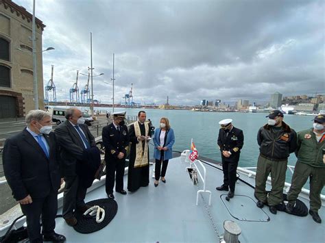 A Genova La Nave Della Guardia Costiera In Memoria Di Roberto