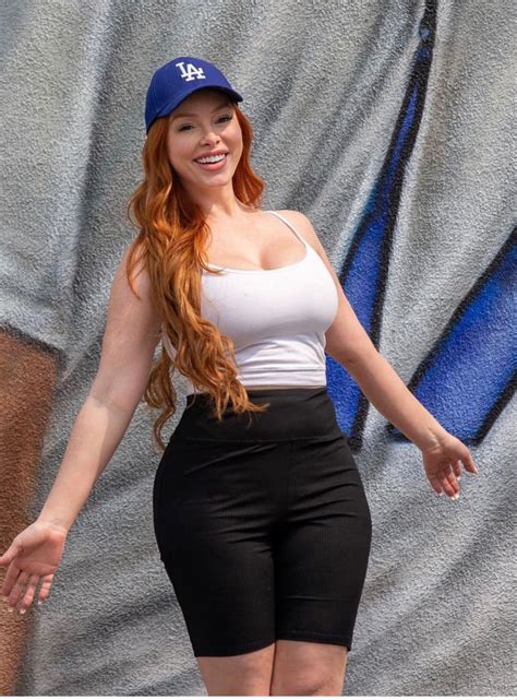 Pin By Sapo On Wow Austin White Model Red Haired Beauty