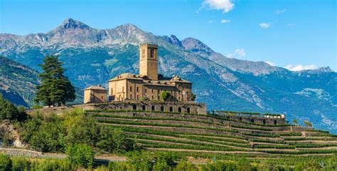 I castelli più belli della Valle d Aosta ecco quali sono