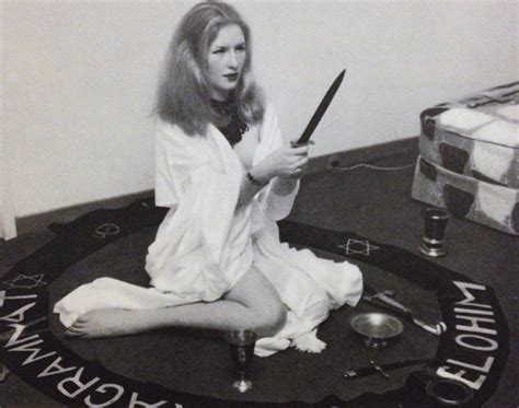Maxine Sanders In The Magic Circle Witchcraft Witch Aesthetic