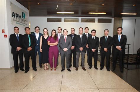 Toma posse nova diretoria da Associação Paulista de Medicina de Rio