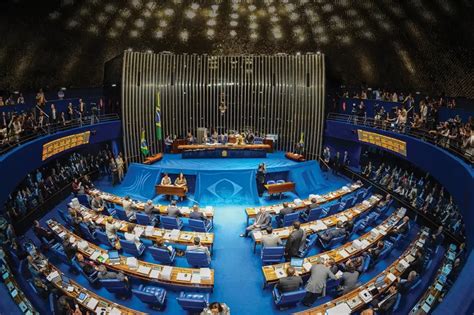 PEC da transição deve ser apresentada hoje 23 no Senado Rádio Massa FM