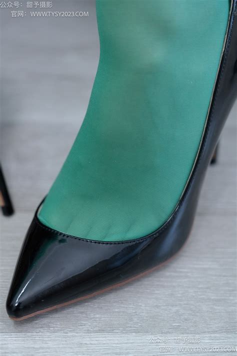 Tian Yu Photography No 059 Xuan Xuan OL Uniform High Heels Thin