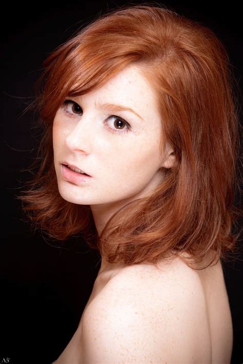 Ishiis Playground Photo Redheads Honey Blonde Hair Redhead Beauty