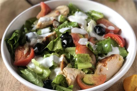 Come Si Fa L Insalata Di Pollo Ricetta Classica E Varianti Golose