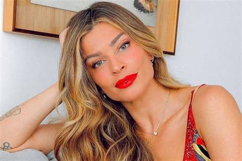 Grazi Massafera dá show de atuação em Travessia e web exalta atriz