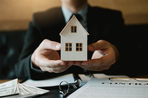 Saiba o que são fundos imobiliários e como pode investir num Blog iad