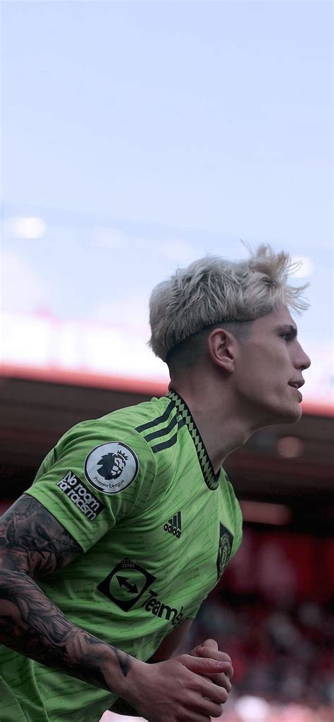 Garnacho Fotos de fútbol Fotografía de fútbol Cortes de pelo hombre