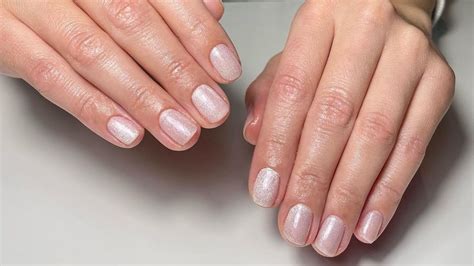 40 Chic Minimalist Nail Designs For Your Next Manicure
