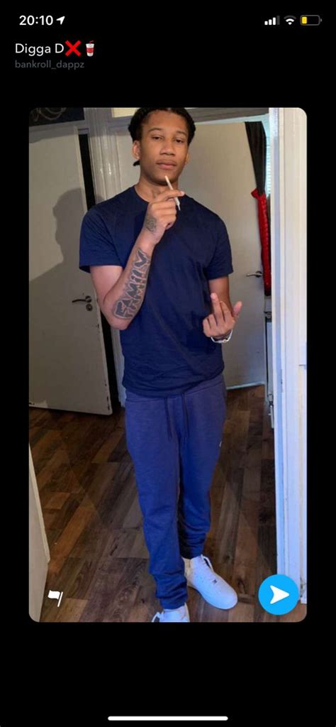 Uk Rap Juventus Pyrex Mood Pics Rappers Dig Pantsuit Mens