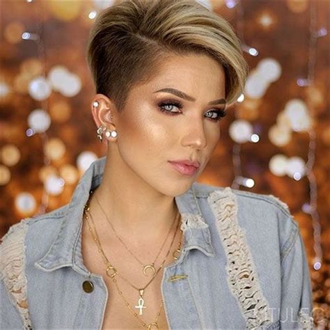 10 Pixie Haircut Shaved Sides Short Hairstyle Trends Short Locks Hub