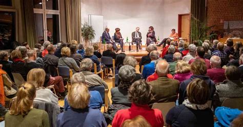Königswinter Podiumsgäste diskutieren in Königswinter über Sterbehilfe