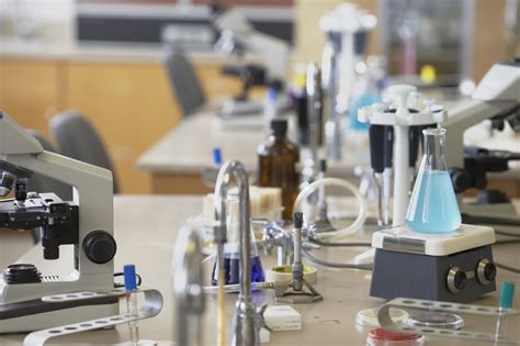 Common Laboratory Apparatus With Their Uses Sciencing