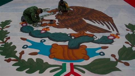 Top 40 Imagen El Aguila De La Bandera De Mexico Abzlocal Mx