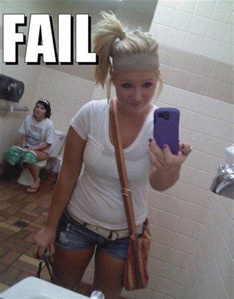 Femail Reveals The Hilarious Selfie Fails Sweeping The Web Daily Mail