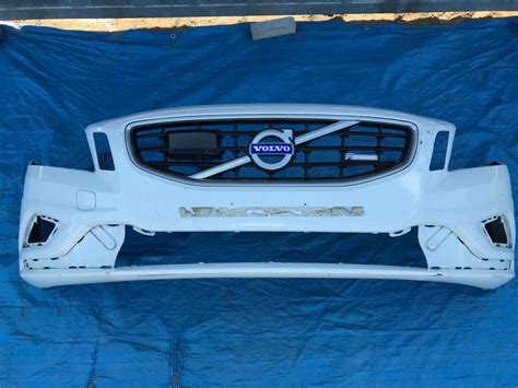 VOLVO V60 S60 R DESIGN ZDERZAK GRILL RADAR 7349292439 Oficjalne