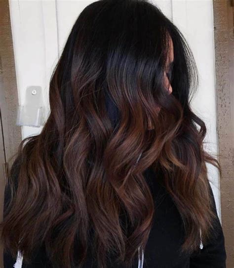 8 Tipos De Mechas Que Le Quedan Bien Al Cabello Negro Mujer Saludable 10 Todo Para La Mujer