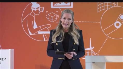 Christiane Stein Top Moderatorin für Events Kongresse digital