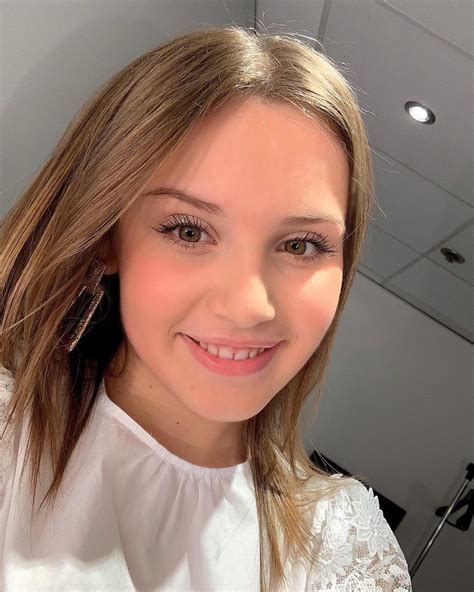 carlamusicoff a publié du contenu sur son profil Instagram